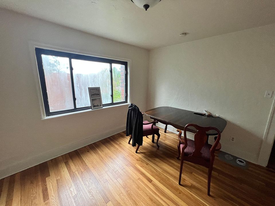 2251 Brownsville Rd APT 6, Pittsburgh, PA 15210 | Zillow