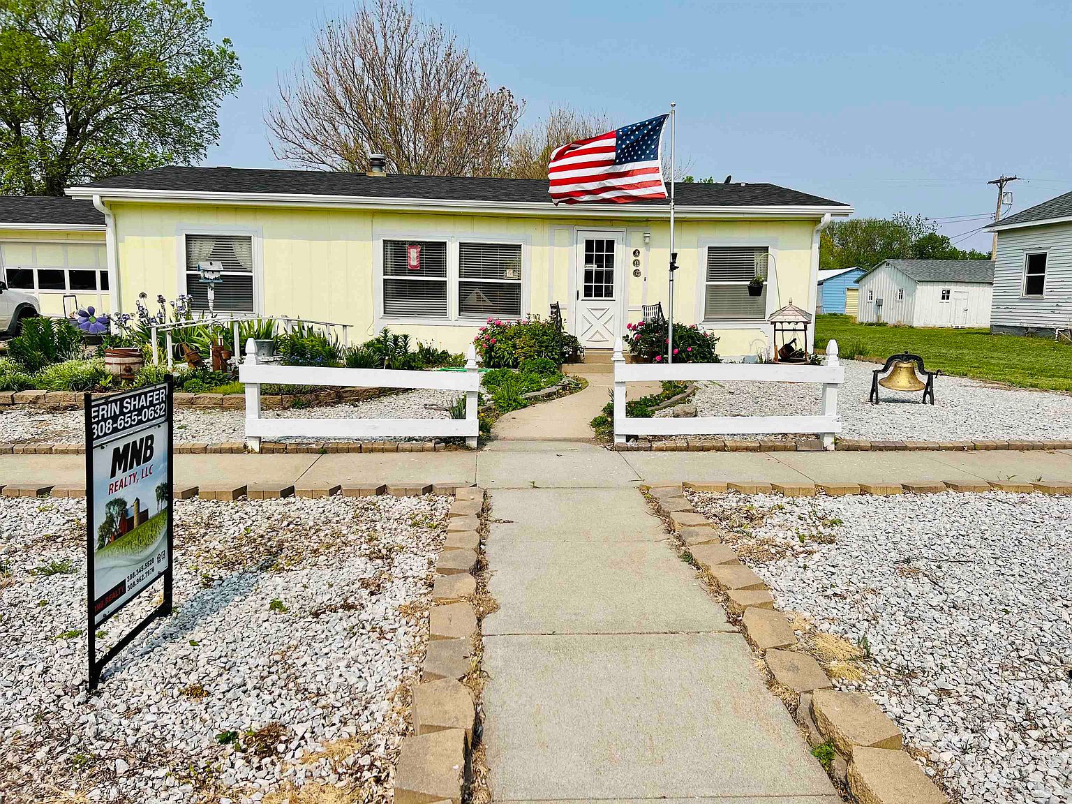 807 8th St, Arapahoe, NE 68922 | MLS #32562 | Zillow