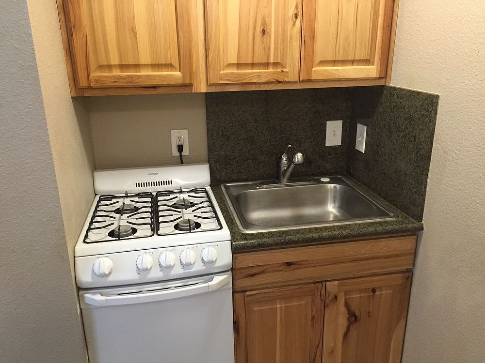 108 Chism St, Reno, NV 89503 | Zillow