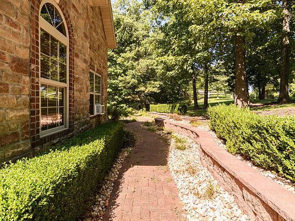 2488 Us Highway 160, Walnut Shade, MO 65771 | MLS #60275018 | Zillow