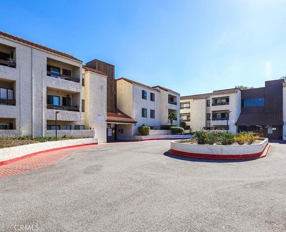 600 W 3rd St APT A317, Santa Ana, CA 92701 | MLS #DW23206151 | Zillow
