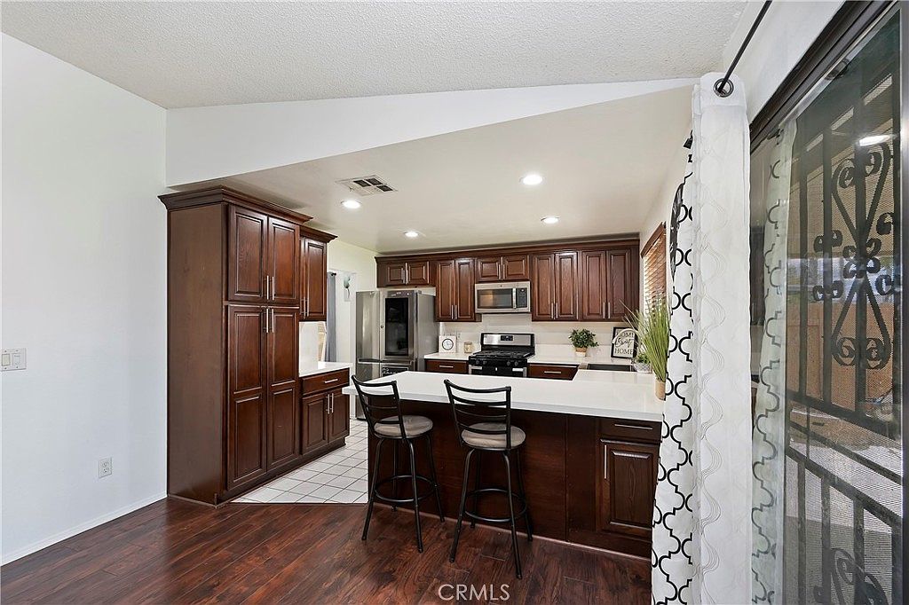 29823 Kratka Ridge Ln, Menifee, CA 92586 | Zillow