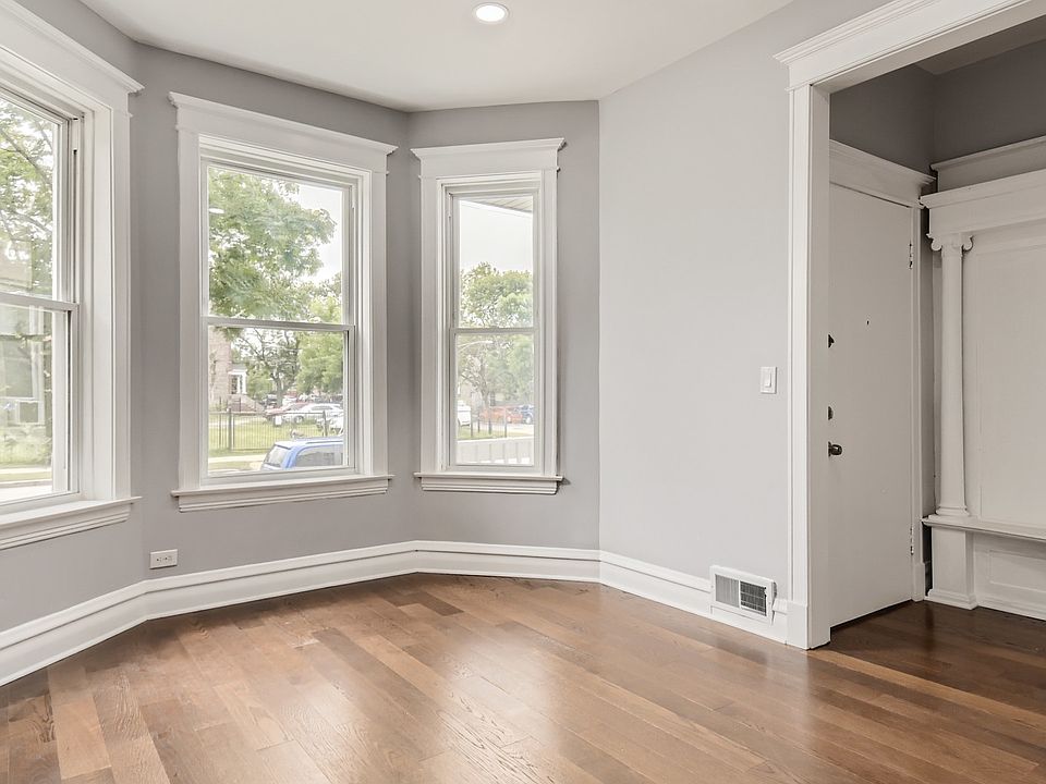 3752 W Cermak Rd, Chicago, IL 60623 | MLS #11483741 | Zillow