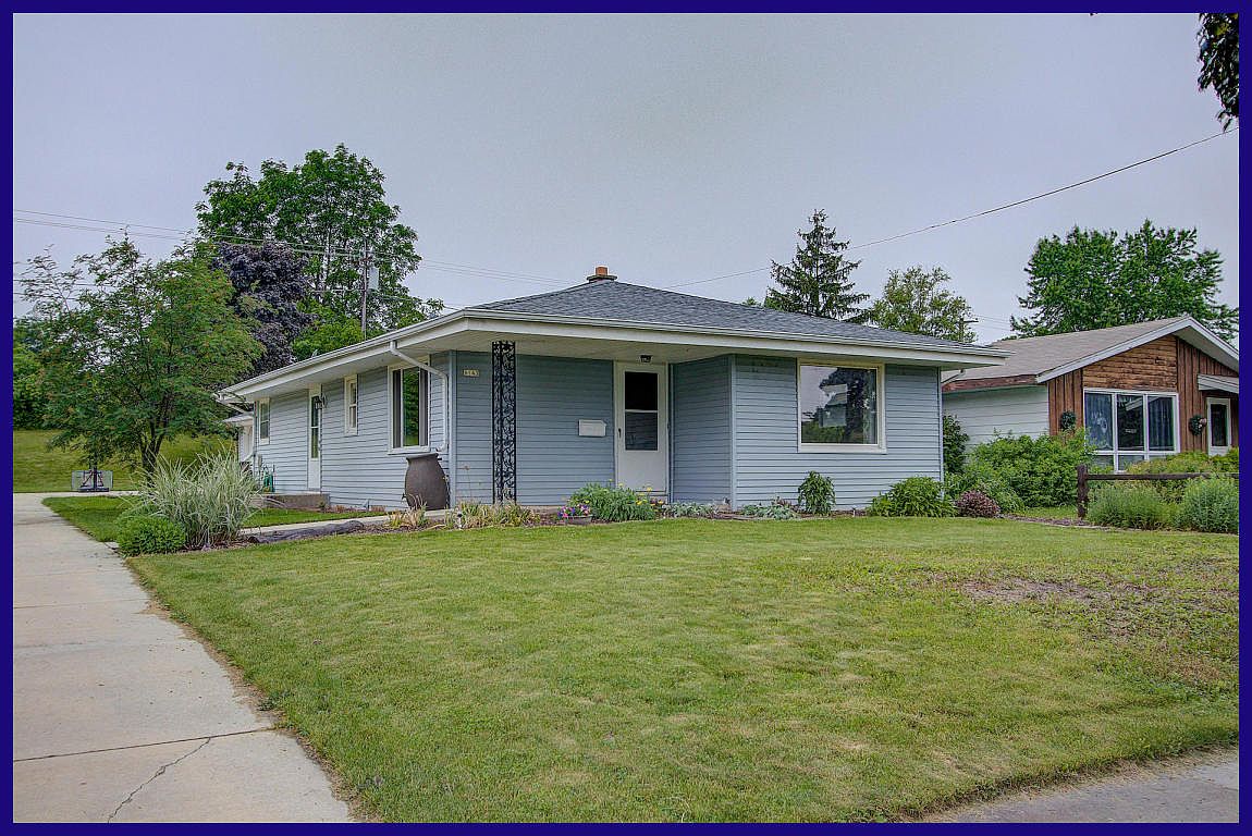 6143 S Robert Ave, Cudahy, WI 53110 | Zillow