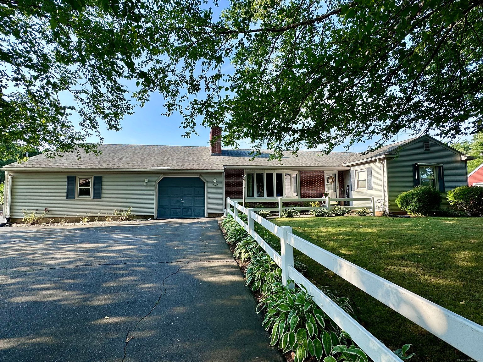 207 Spring Street, Windsor Locks, CT 06096 | Zillow