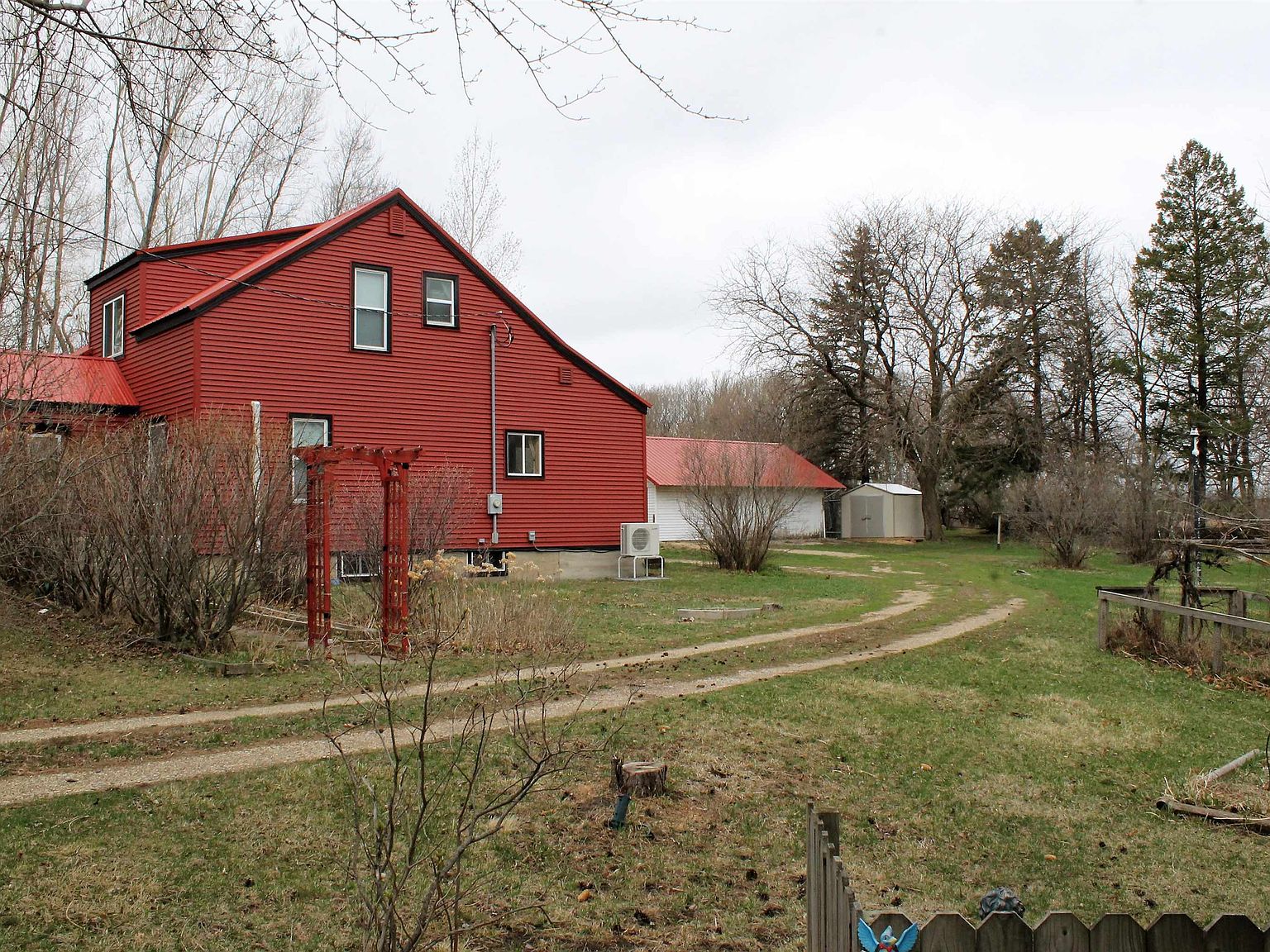 7060 Highway 10 Blvd, Peterson, IA 51047 | Zillow