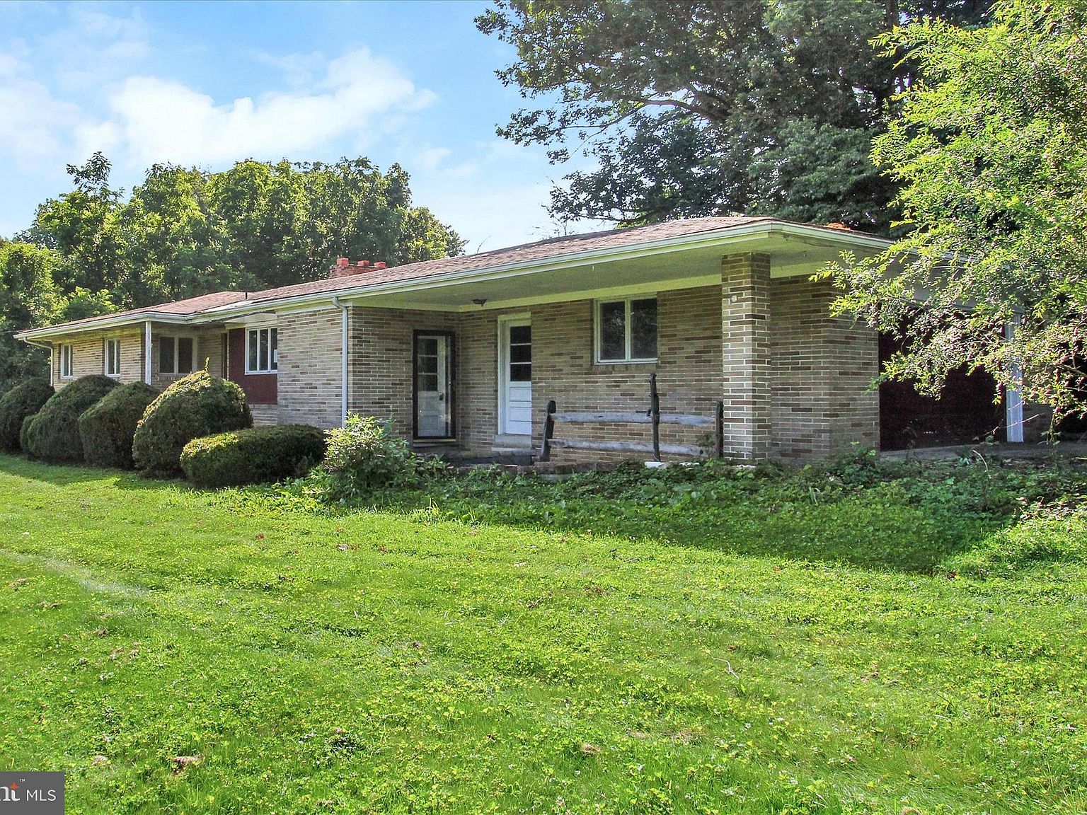 6122 York Rd, Spring Grove, PA 17362 | Zillow