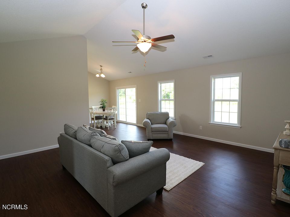 133 Buckskin Drive, Pollocksville, NC 28573 | Zillow