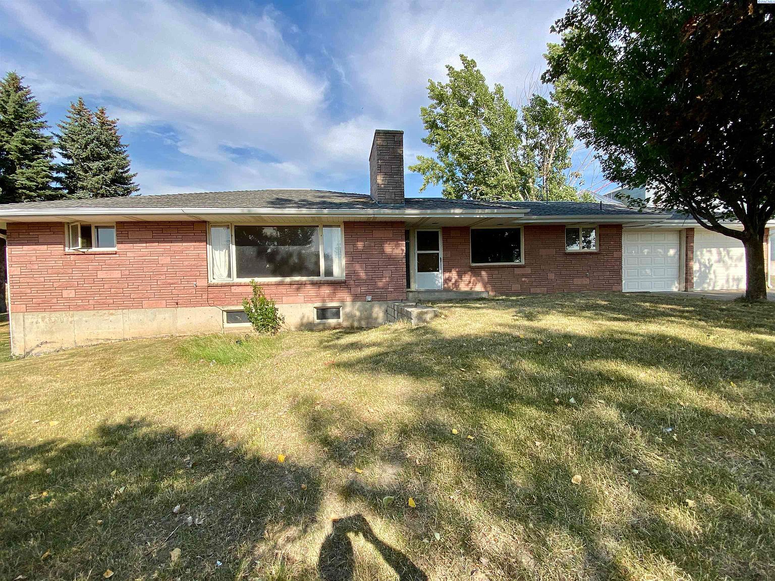 6754 Garfield Farmington Rd, Garfield, WA 99130 | Zillow