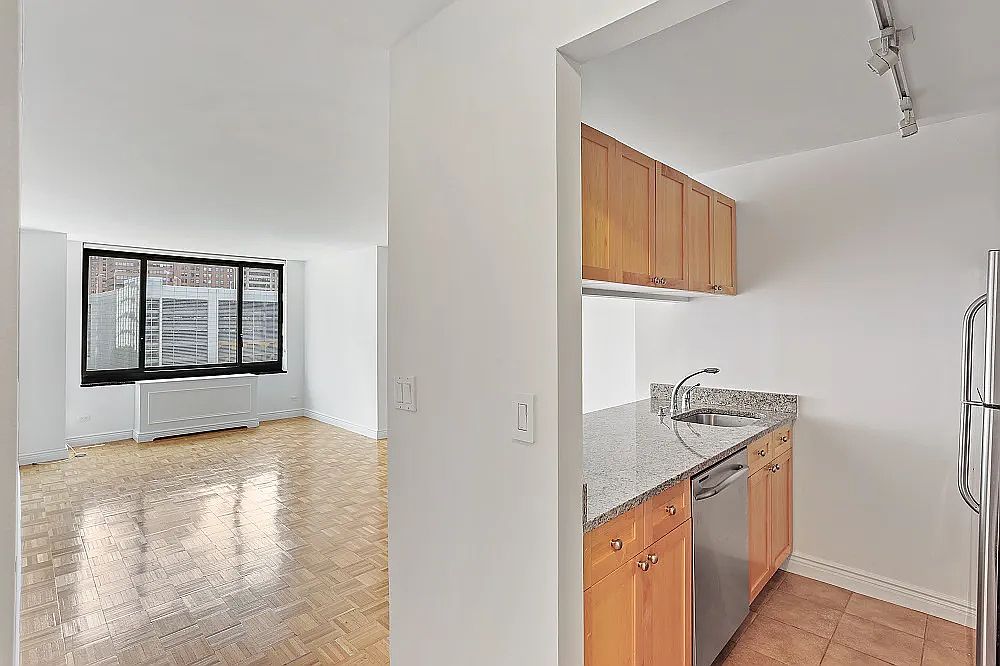 200 Rector Pl APT 5B, New York, NY 10280 | Zillow