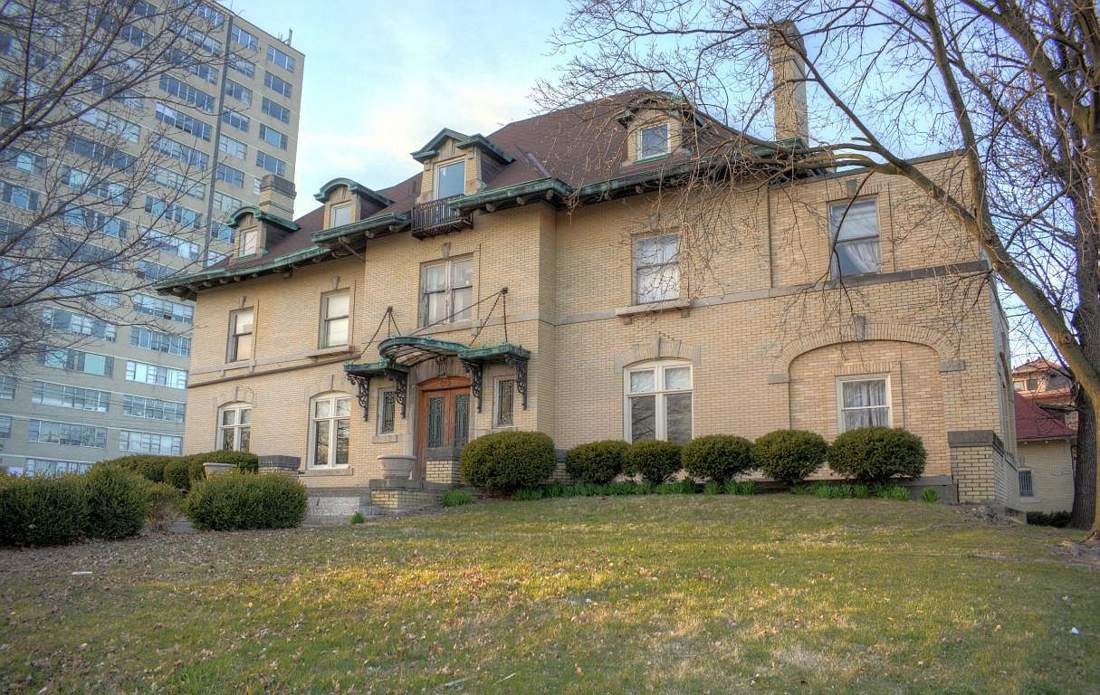 1640 E Broad St, Columbus, OH 43203 | Zillow