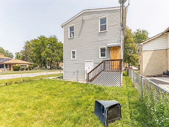 2100 S 14th Ave, Broadview, IL 60155 | Zillow