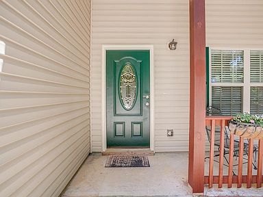 4319 Falcon Crest Dr, Flowery Branch, GA 30542 | Zillow