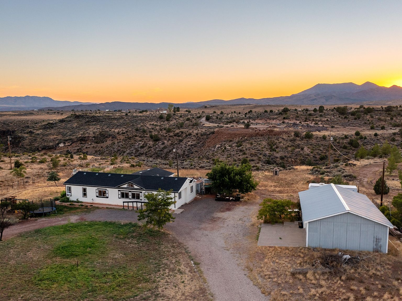 442 S 600 W, Veyo, UT 84782 | MLS #24-253823 | Zillow