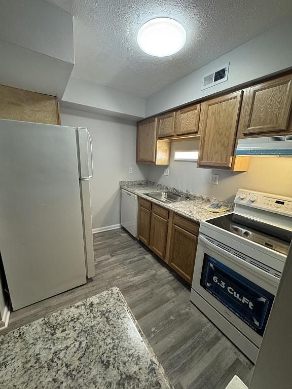 3891 Bennett Rd, Cincinnati, OH 45245 | Zillow