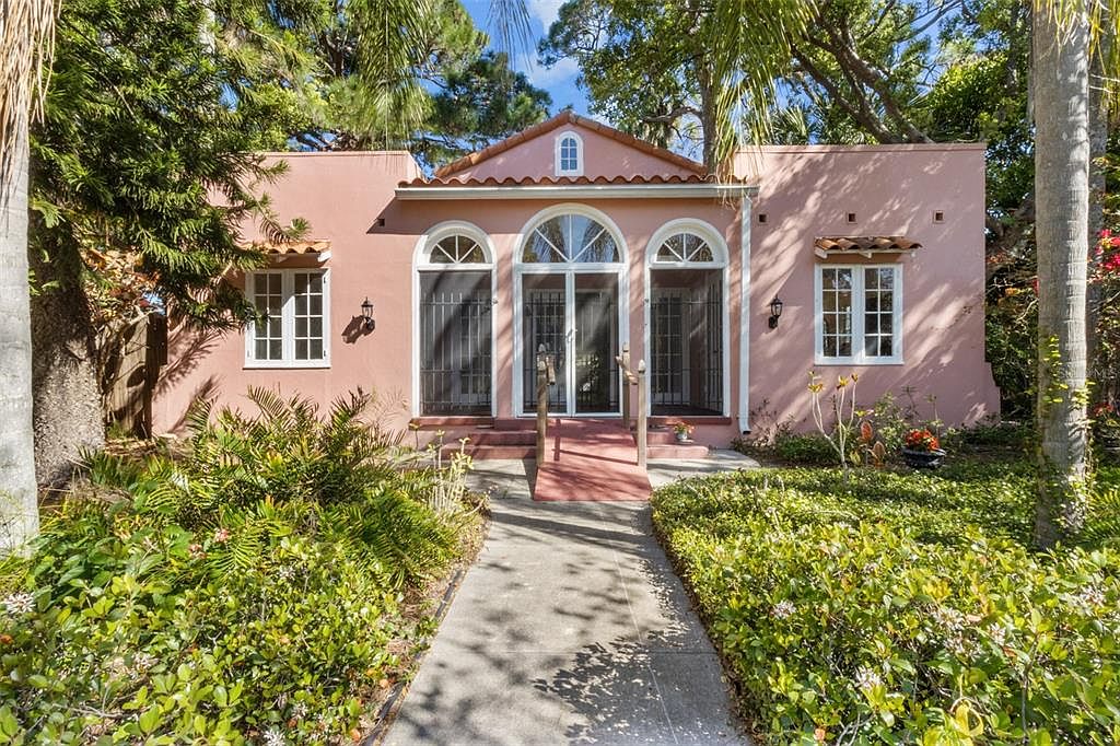 1010 Nokomis St, Clearwater, FL 33755 | Zillow