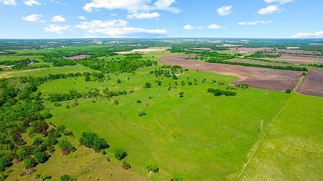 12124 Botkin Rd, Centerville, KS 66014 | MLS #2383247 | Zillow