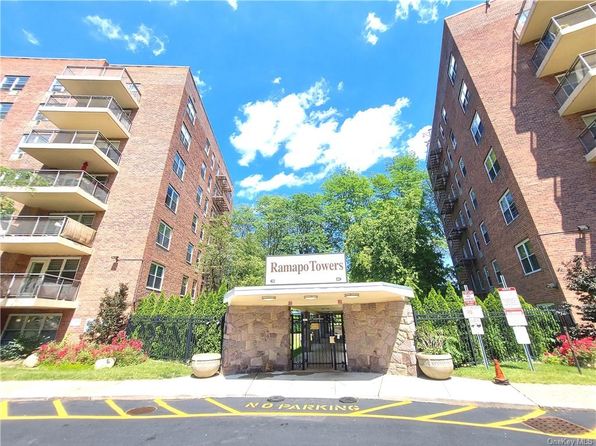 Spring Valley NY Condos & Apartments For Sale - 17 Listings | Zillow
