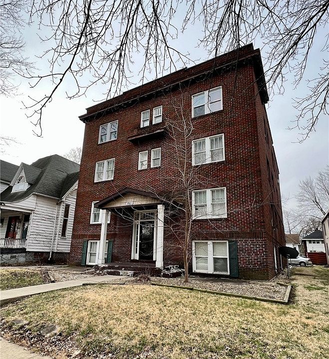 701 W Prairie Ave, Decatur, IL 62522 | Zillow