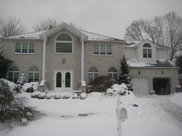 3 Magnolia Ct, Matawan, NJ 07747 | Zillow