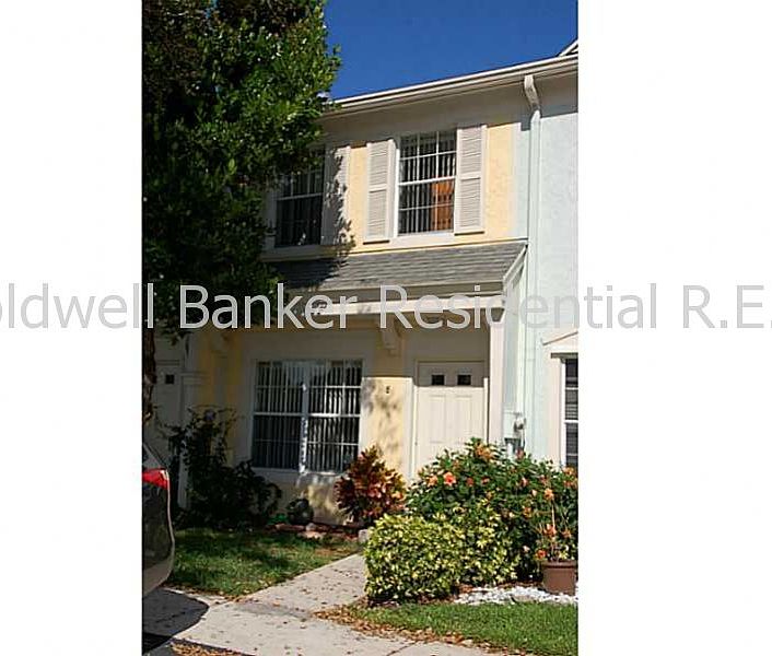 8 Fleming Ct, Weston, FL 33326 | Zillow