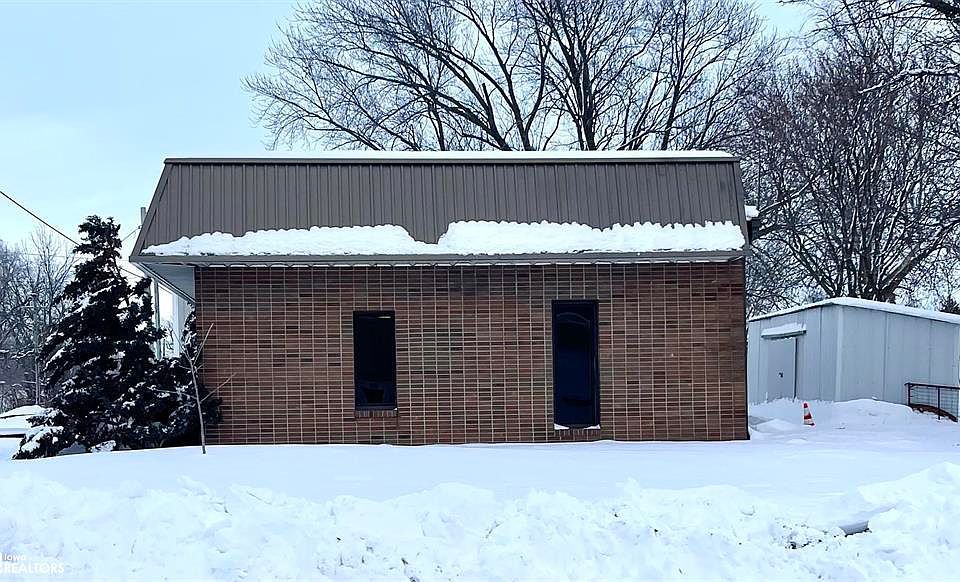209 W Railroad St, Mount Union, IA 52644 | Zillow