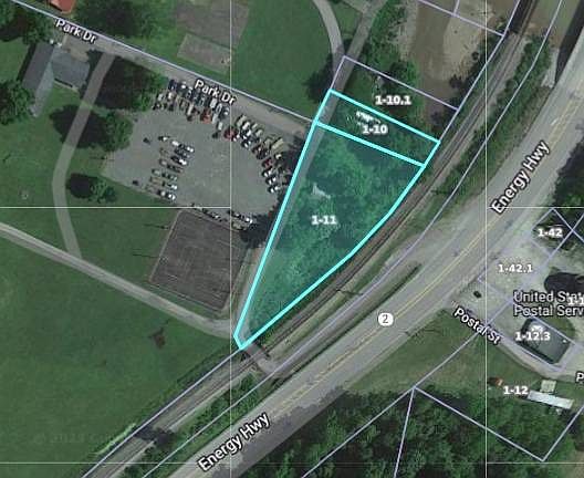 12 Spielers Dr, Proctor, WV 26055 | MLS #11230314 | Zillow