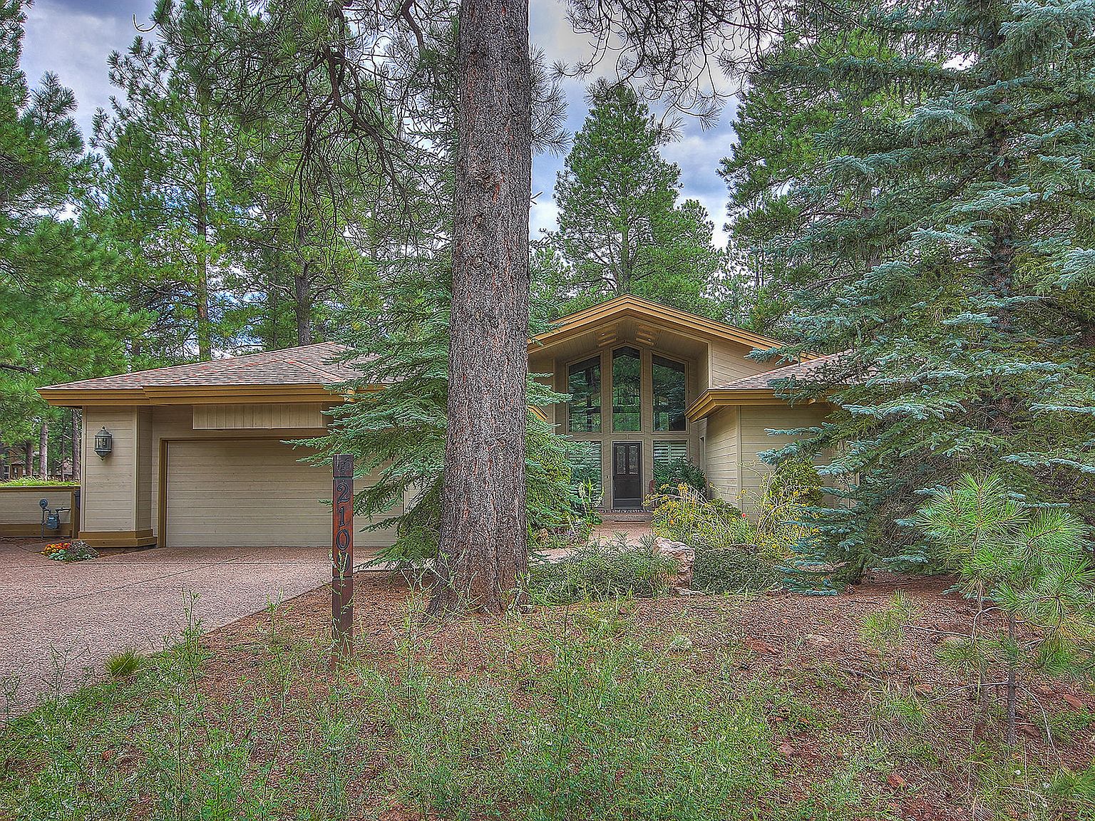 2109 Emma Leslie, Flagstaff, AZ 86005 | Zillow