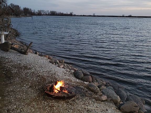 1933 Elm Lake Dr, Clarion, IA 50525 | Zillow