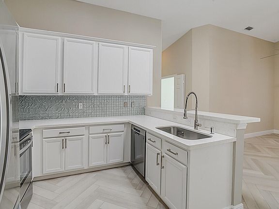 8592 Logia Circle, Boynton Beach, FL 33472 | MLS #RX-11063527 | Zillow