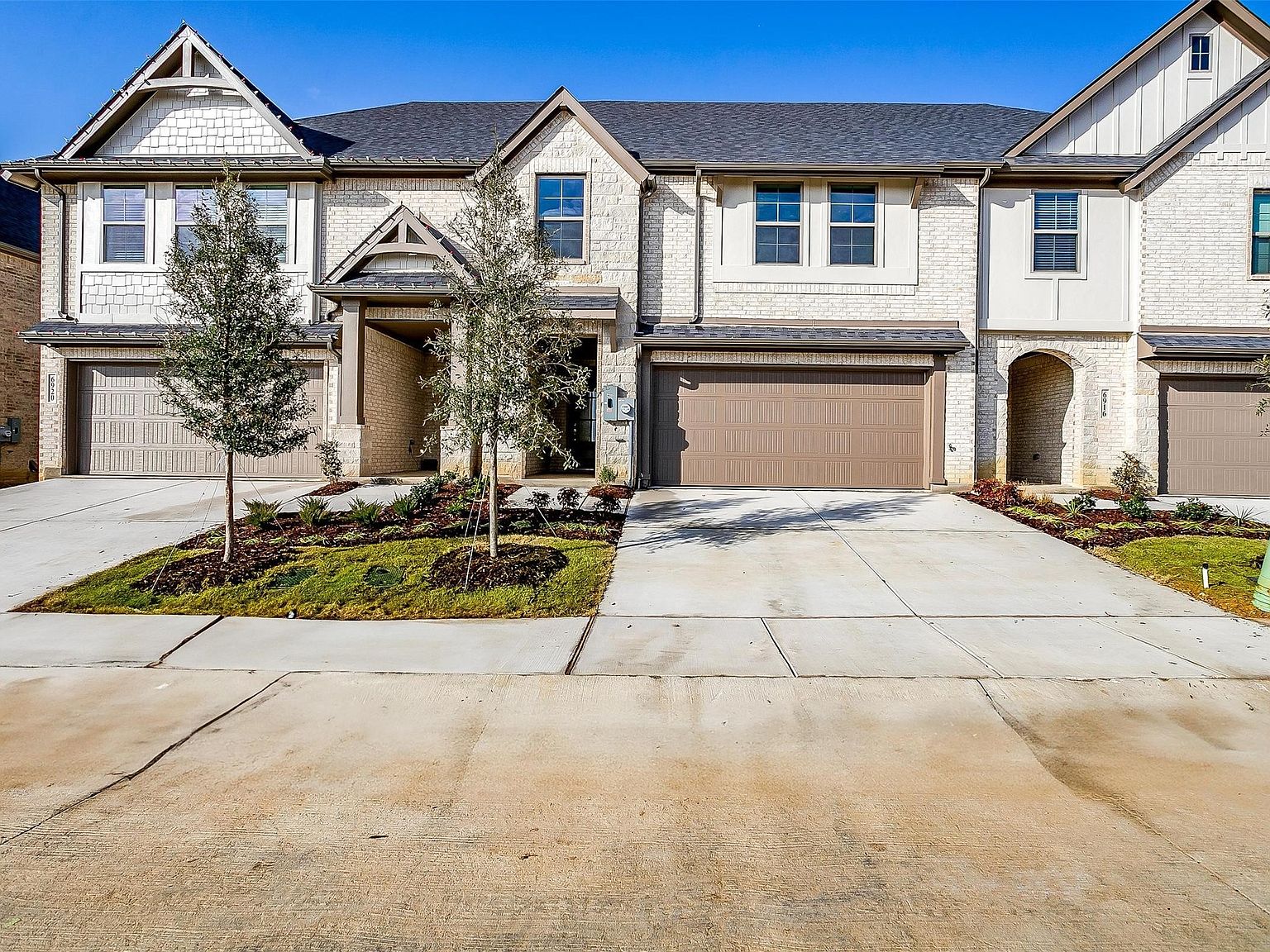 6918 Crimson Dr, Arlington, TX 76001 | Zillow