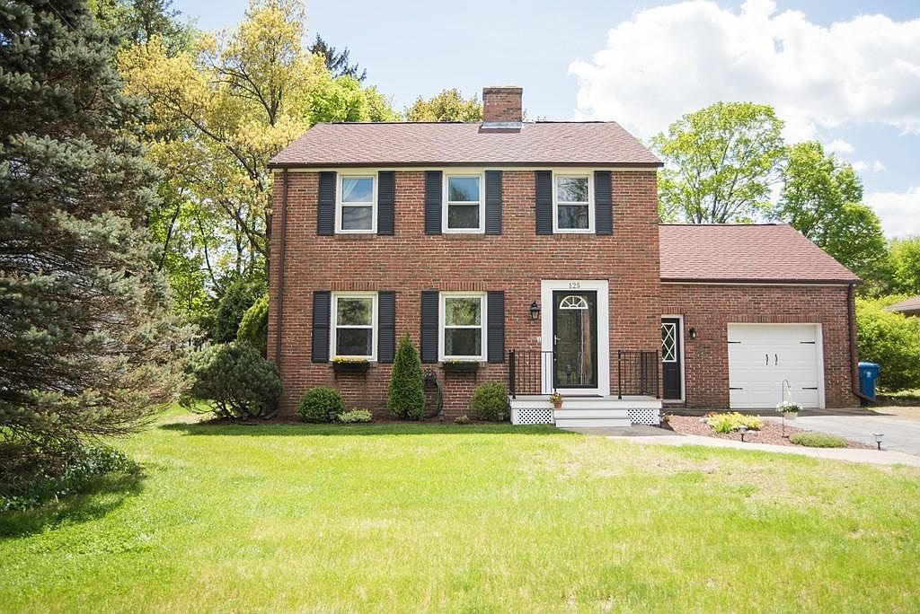 125 Monastery Ave, West Springfield, MA 01089 | Zillow