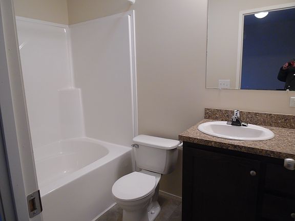 153 Maplebrook St SE #152, Grand Rapids, MI 49548 | Zillow