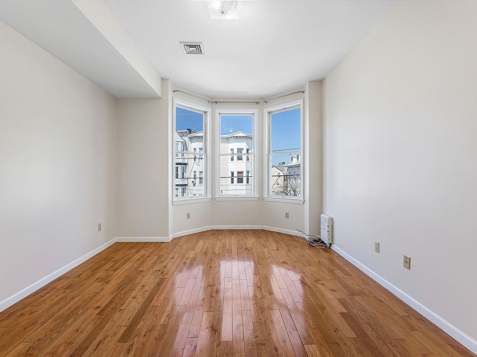 56 Monitor St APT 3L, Jersey City, NJ 07304 | Zillow