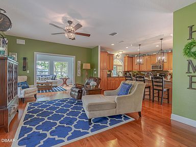 330 E Country Circle Dr, Pt Orange, FL 32128 | Zillow