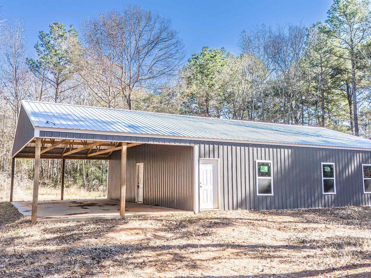 8282 Fm 134, Karnack, TX 75661 | MLS #20250516 | Zillow