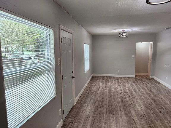 8008 12th St, Tampa, FL 33604 | Zillow