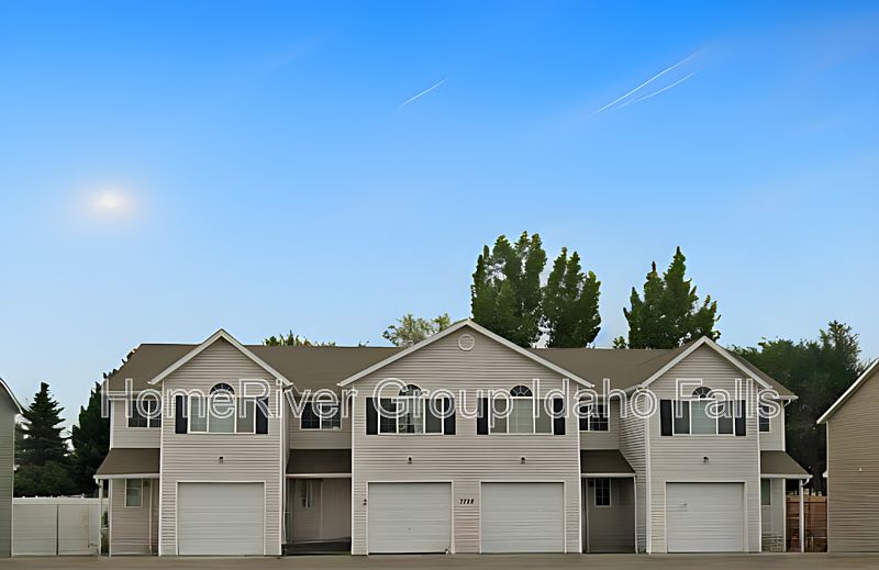 3728 Deloy Dr #2, Idaho Falls, ID 83401 | Zillow 3728 Deloy Dr #2, Idaho Falls, ID 83401 | Zillow