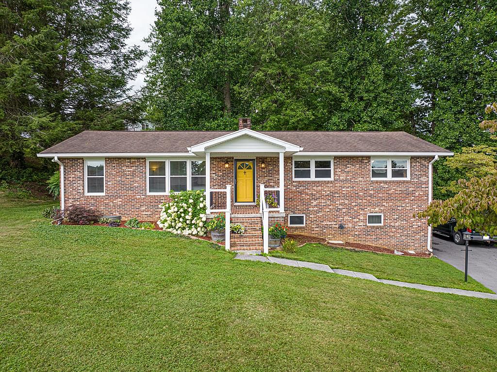 16310 Woodcliffe Dr #16310, Abingdon, VA 24210 | MLS #87685 | Zillow