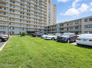 3320 Bardstown Rd APT V8, Louisville, KY 40218 | Zillow