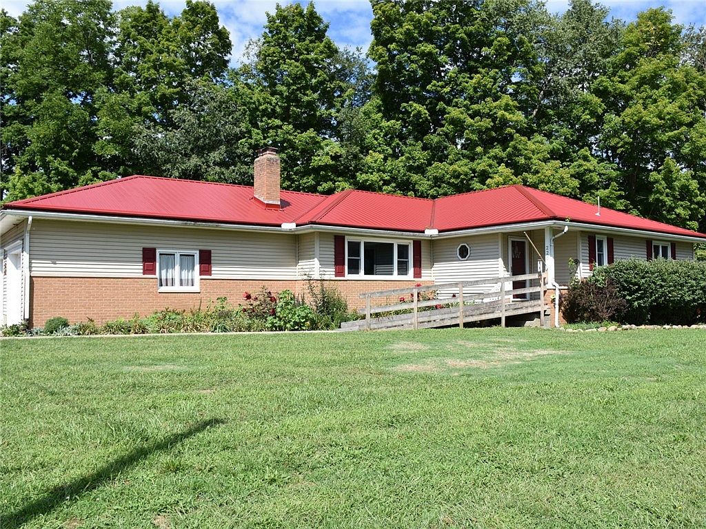 220 Mook Aly, Saegertown, PA 16433 | Zillow