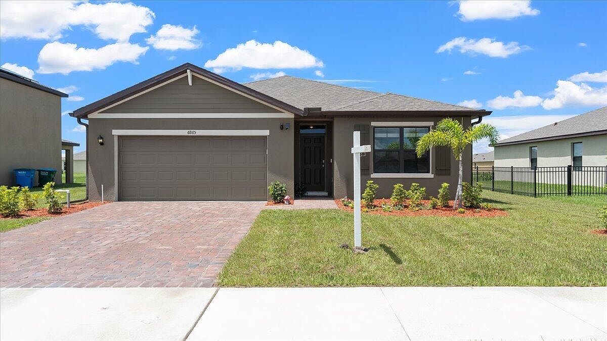 6865 Topaz Dr, Grant, FL 32949 | MLS #1019467 | Zillow