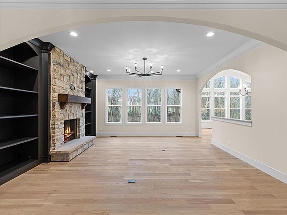 1 Elaine Auden Holw, Wentzville, MO 63385 | MLS #23062530 | Zillow