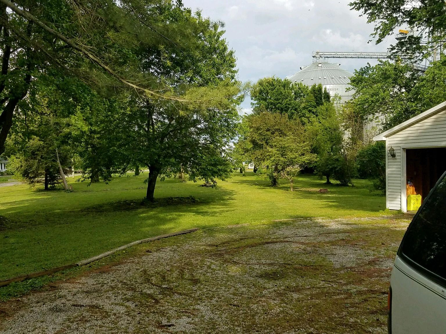 211 Vinton St, Henning, IL 61848 | Zillow