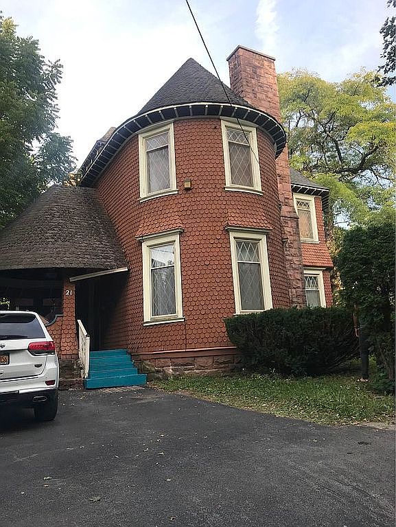 21 Clinton Pl, Utica, NY 13501 | Zillow