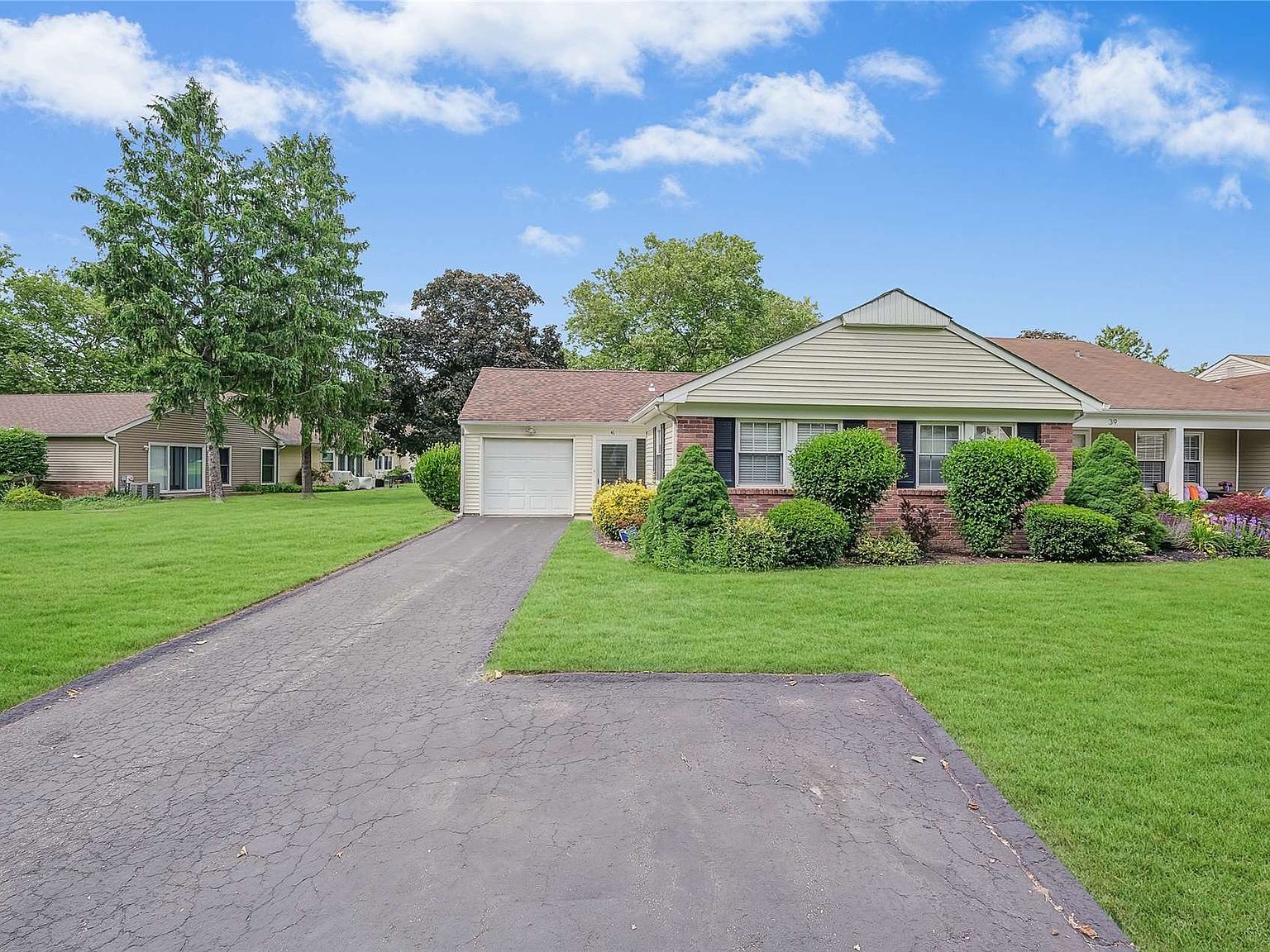 41 Hearthside Drive UNIT 41, Mount Sinai, NY 11766 | Zillow