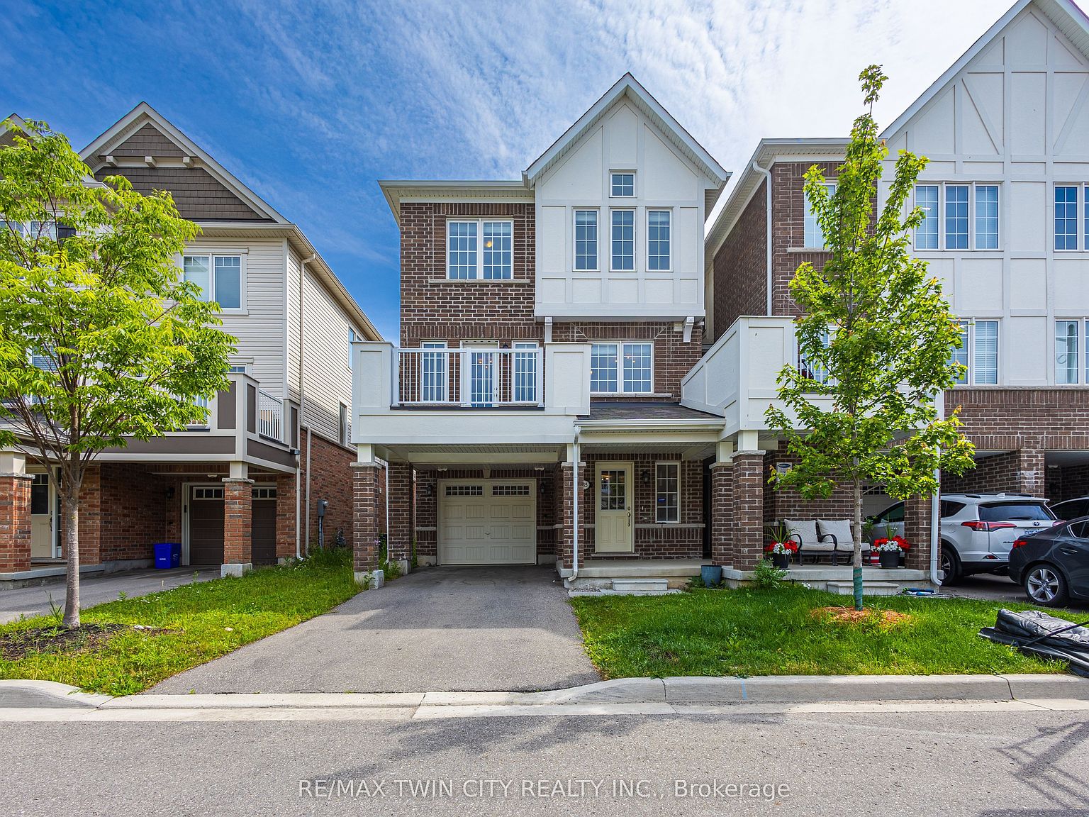 565 Laking Ter, Milton, ON L9T 9J3 | Zillow