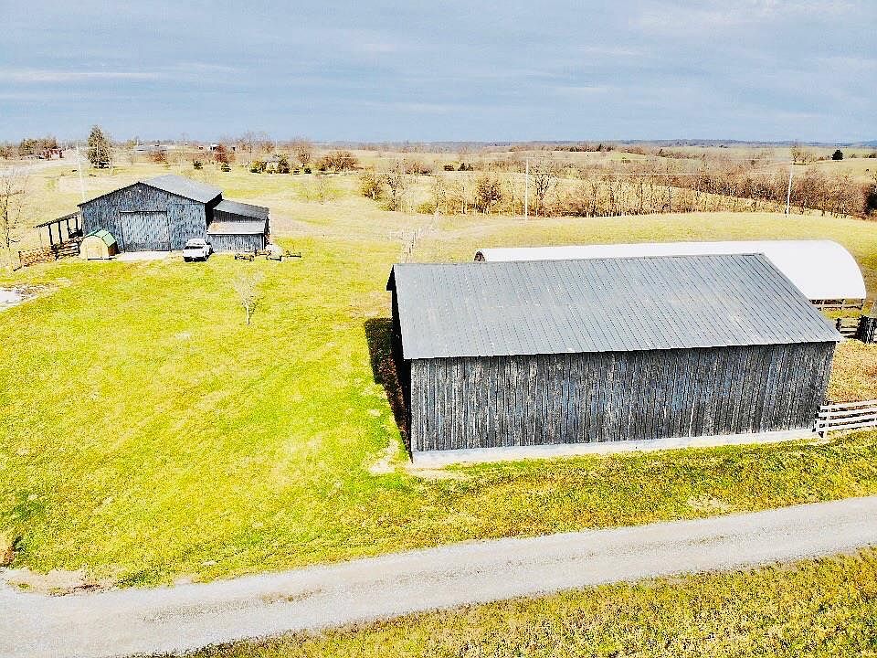 9642 Richmond Rd Paint Lick KY | Zillow