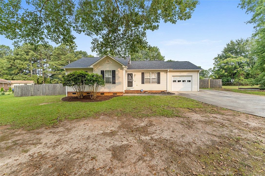 303 Martin Rd, Starr, SC 29684 | Zillow