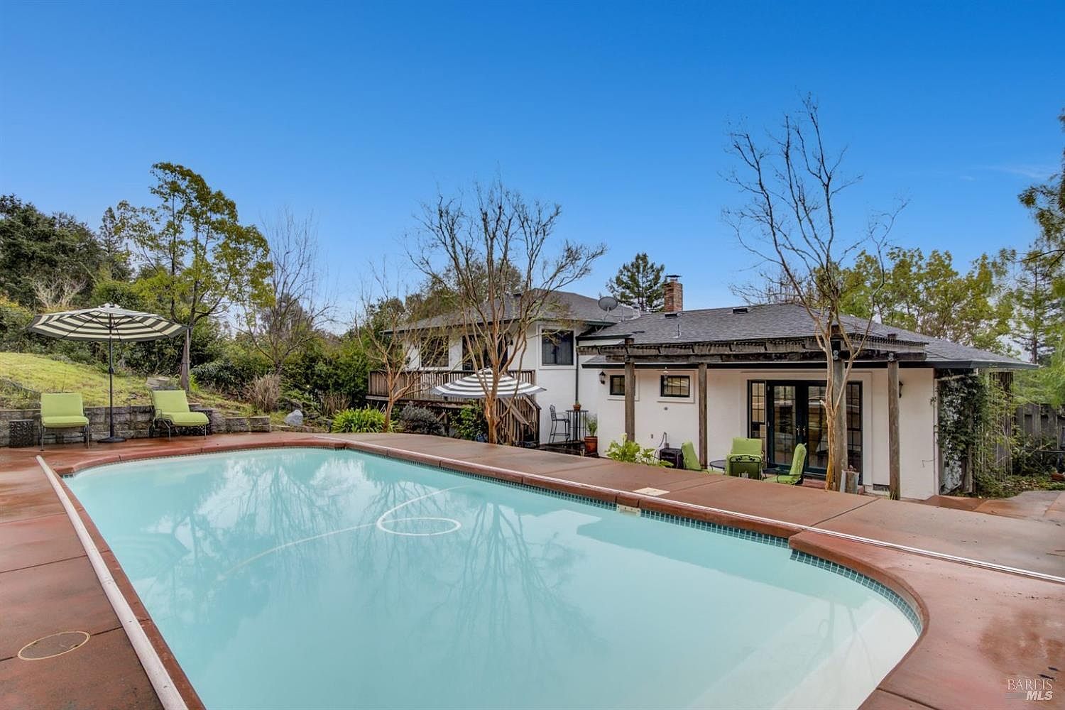 5567 Yerba Buena Rd, Santa Rosa, CA 95409 | Zillow